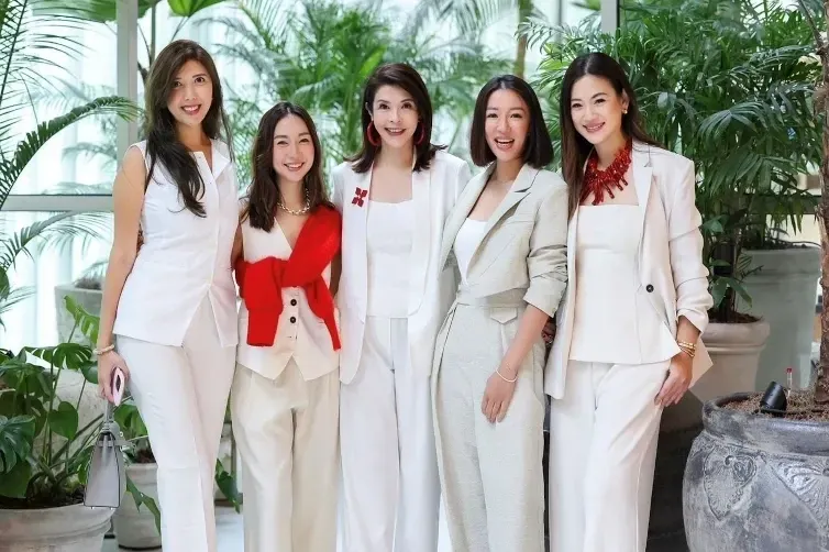 Mummyfique And StorHub Work Together to Support Mums on Their ...